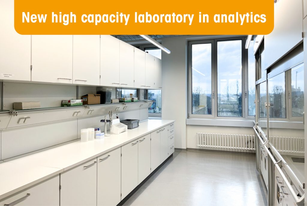 Grand opening of the modernized open-plan laboratory in the analytics ...